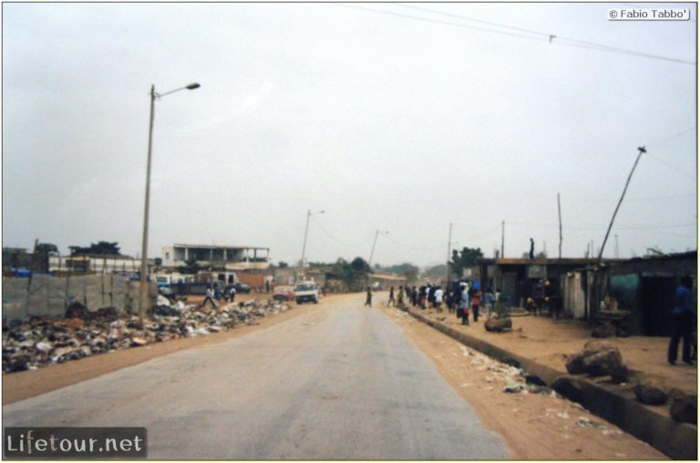 Luanda Slums Page 2 • Fabio’s LifeTour