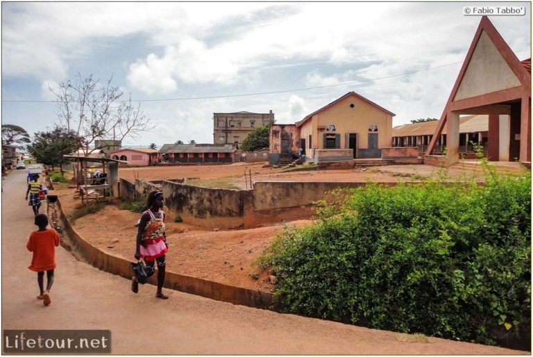 Axim City • Fabio’s LifeTour